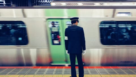 What Not To Do On Tokyo Trains: 7 Critical Etiquette Tips