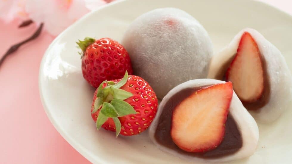 What To Do In Spring In Japan: 17 Best Ways To Enjoy Hanami