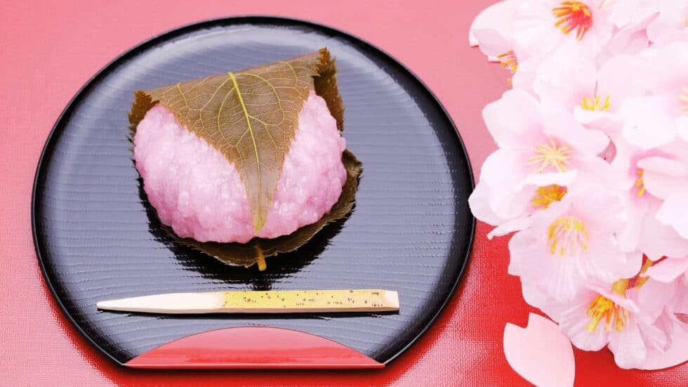 8 Irresistible Japanese Spring Food To Try In 2025