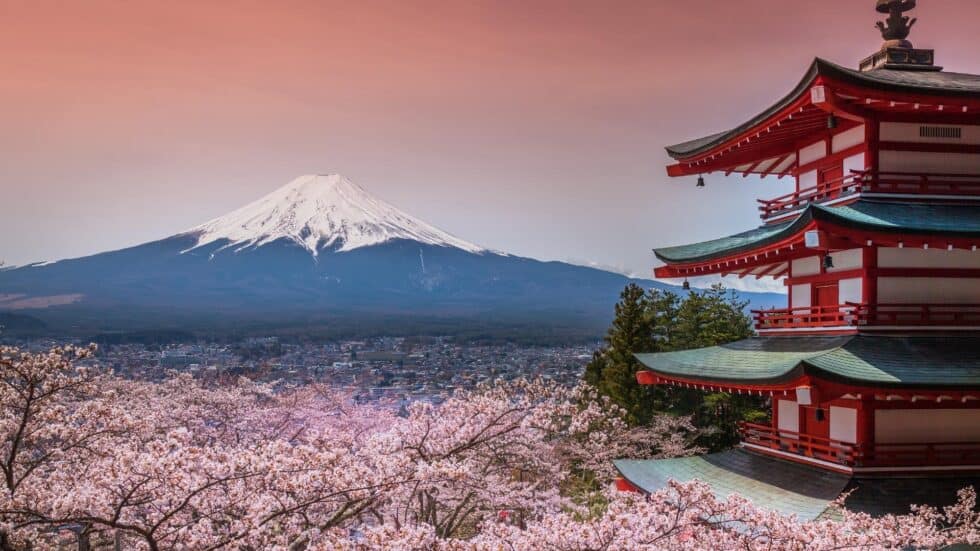 Where To Go In Spring In Japan: Discover The 32 Most Beautiful Places ...