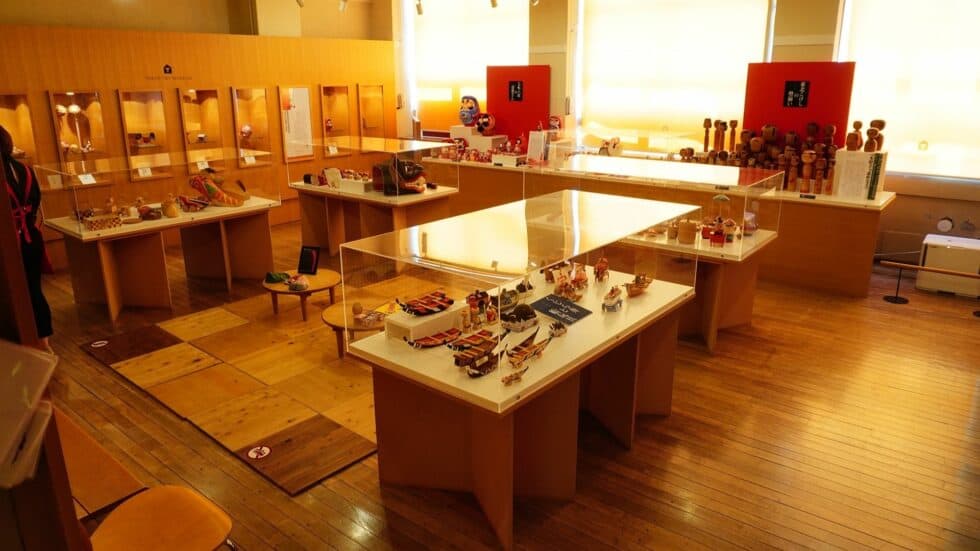 Yotsuya-sanchome Area Guide: Best Things To Do, Restaurants & Hotels