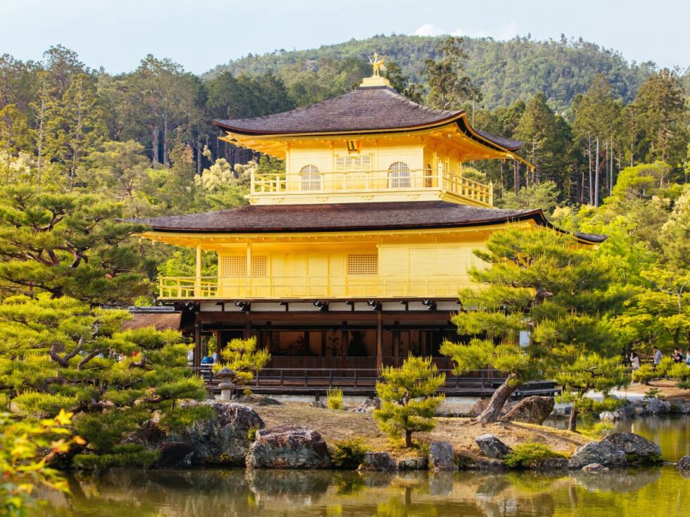 Witnessing Kinkakuji's Golden Pavilion & Unique Architecture